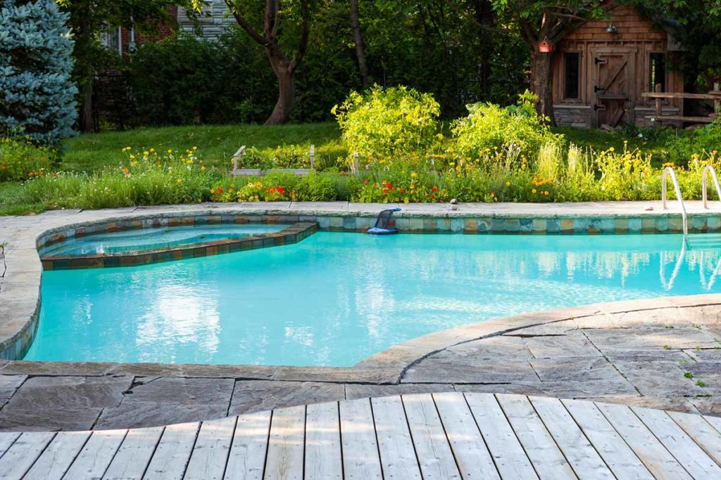Gartengestaltung mit Pool: Tipps & Ideen für den Gartenpool